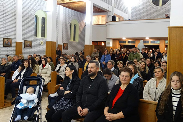 FOTO: U Veljacima proslavljena svetkovina Gospe od Zdravlja - Ljubuški ...