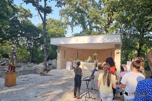 FOTO: Župljani župe Veljaci za Ilindan se pripremaju trodnevnicom ...